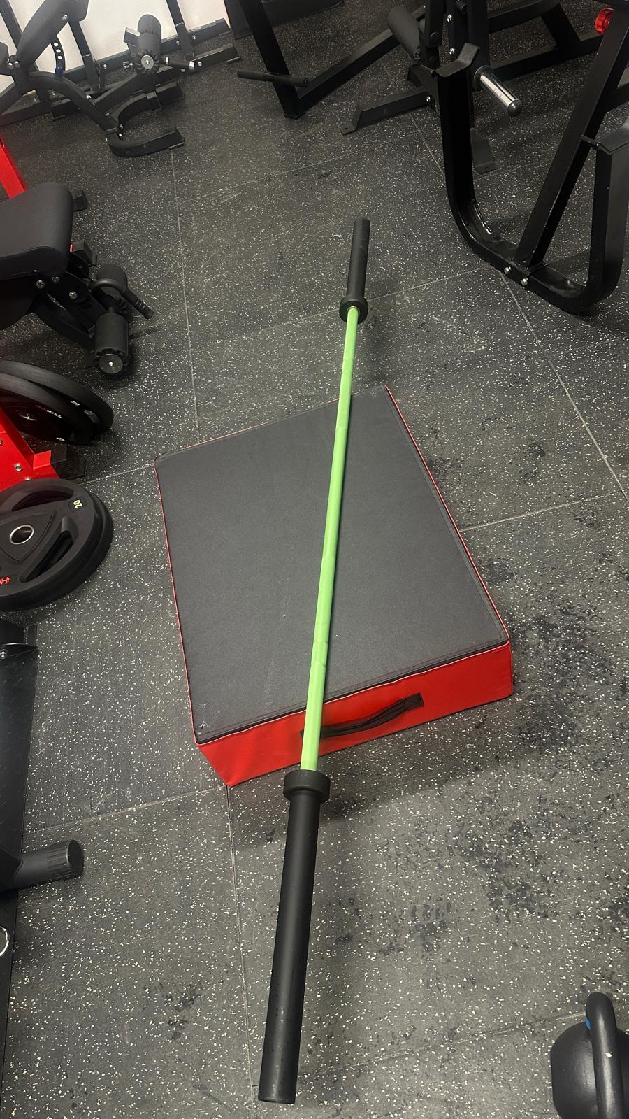 CLEARANCE: 20kg Olympic Crossfit Bar (Green/Black) — Hill Fitness UK
